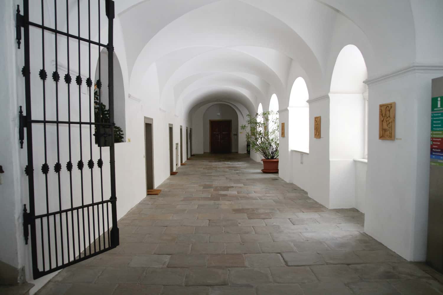 Stift Seitenstetten ⋆ Kommt und seht! Das Benediktiner-Kloster im ...